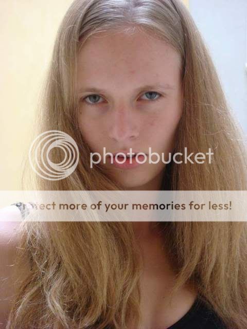 Hanka D | the Fashion Spot